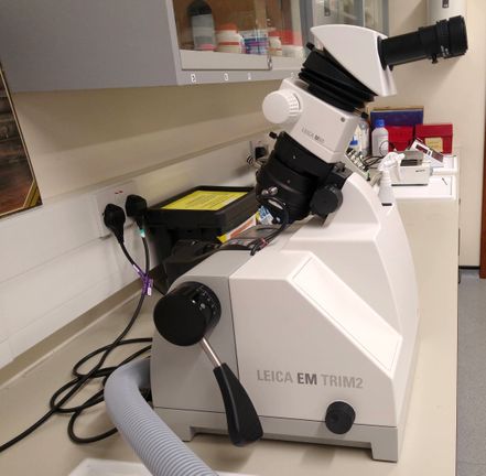 Leica EM TRIM2 - Durham University
